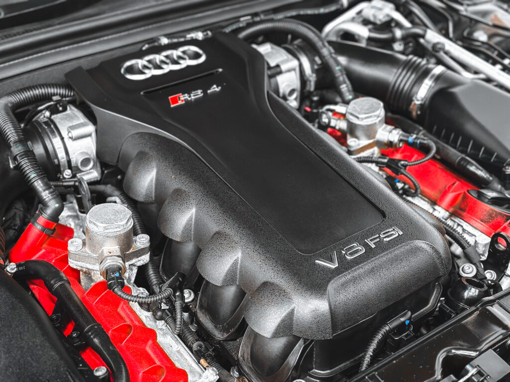 Audi RS4 Avant - Redline Competitions