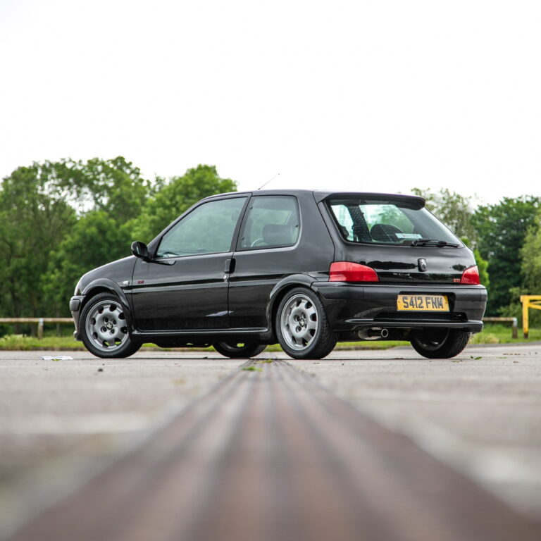 Peugeot 106 GTi - Redline Competitions