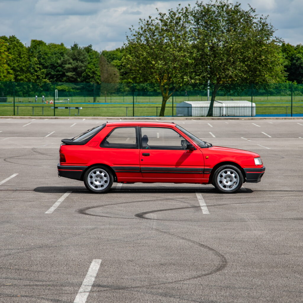 Peugeot 309 GTI Mi16 - Redline Competitions