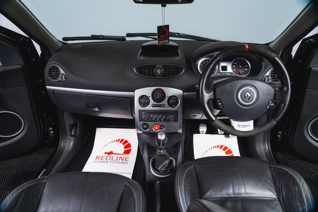 Win This 260bhp Renault Clio 197 'Meglio' - Redline Competitions