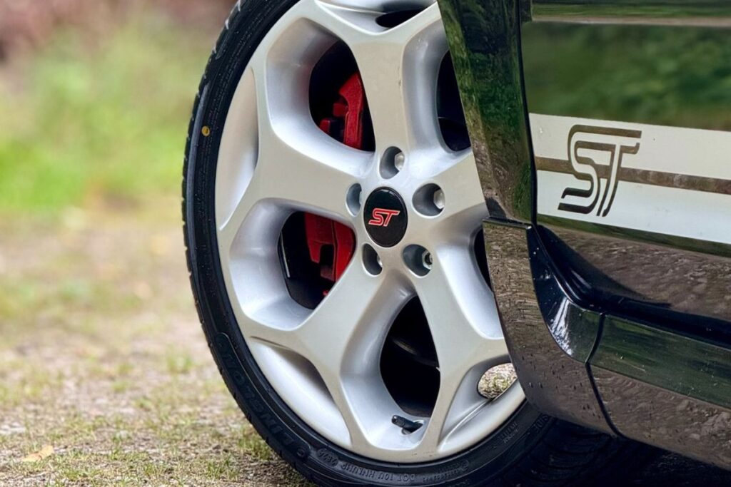 Win This Ford Focus ST500 for just 3p! - Redline Competitions
