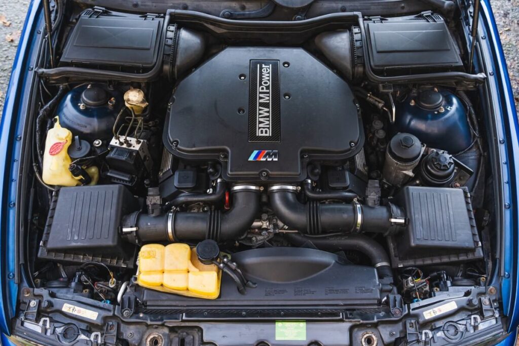 Win This BMW E39 M5 v8 - Redline Competitions