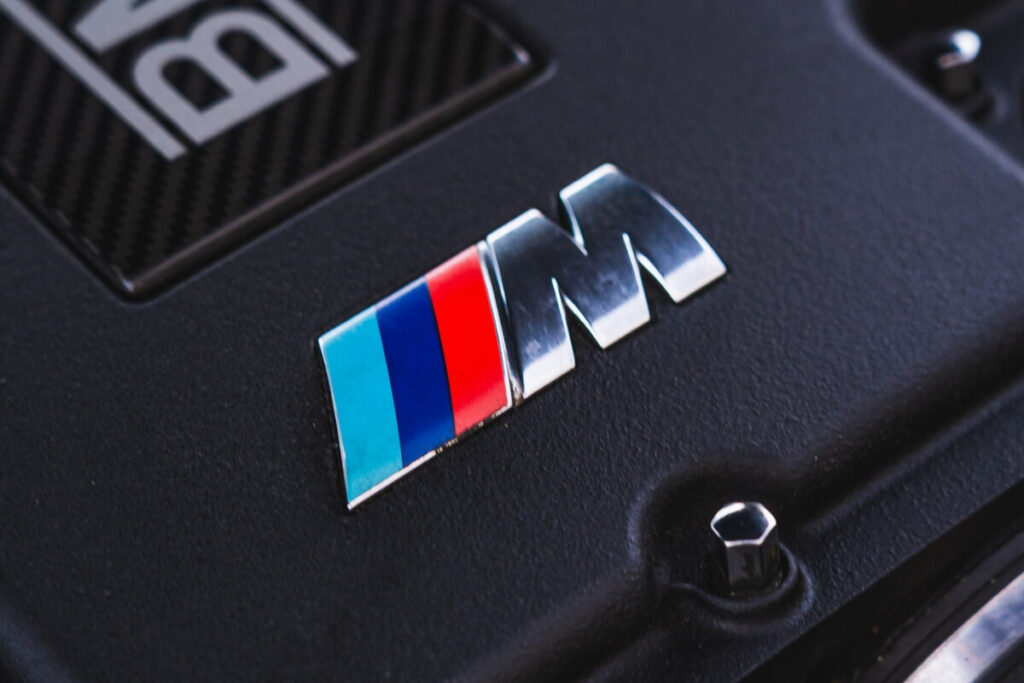 Win This BMW E39 M5 v8 - Redline Competitions