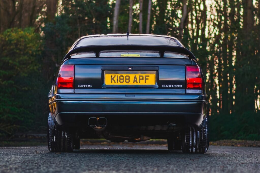 Win This Lotus Carlton for just 17p! - Redline Competitions
