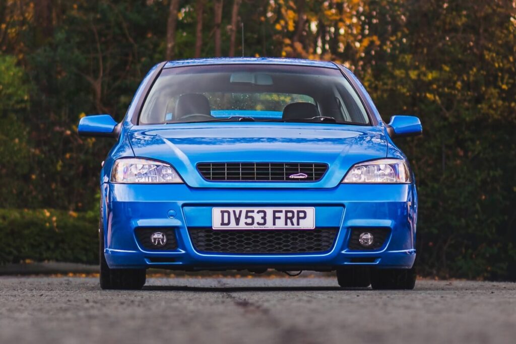 Win This Vauxhall Astra GSI Turbo for just 5p! - Redline Competitions